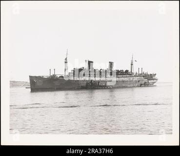 AP-21 USS Wakefield Being Stripped of Fire Damage at U.S. Naval Dry ...