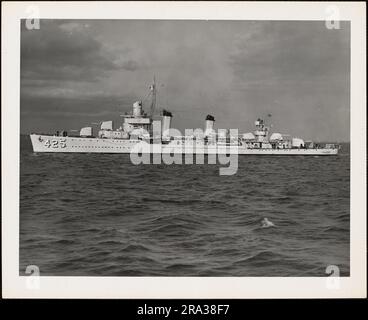 Benson-class Destroyer USS Madison (DD-425), Built by Navy Yard, Boston ...