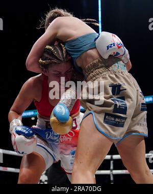 Kirstie Bavington (left) and April Hunter during their welterweight ...
