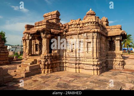 8th century Mallikarjuna temple in Pattadakal, Karnataka, India, Asia ...
