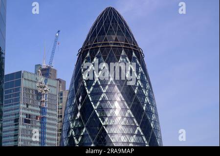 The Gherkin skyscraper viewed from The Garden at 120 rooftop garden ...