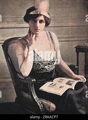Lady Muriel Paget (1876 - 1938), nee Finch-Hatton, wife of Sir Richard ...