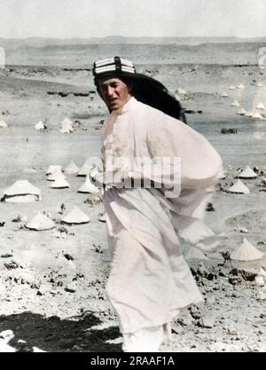 Lieutenant Colonel Thomas Edward Lawrence (aka Lawrence of Arabia, 1888 ...