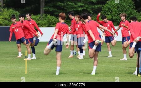 03rd July, 2023. S. Korean women train ahead of World Cup Jang Sel-gi ...