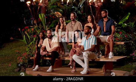 TEMPTATION ISLAND, Roberto Maldonado, Vanessa Valente, 'Tiki Lights and ...