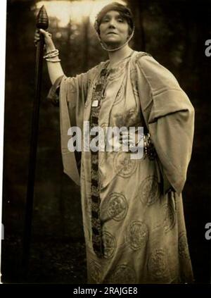 Yvette Guilbert by Alice Boughton Stock Photo - Alamy