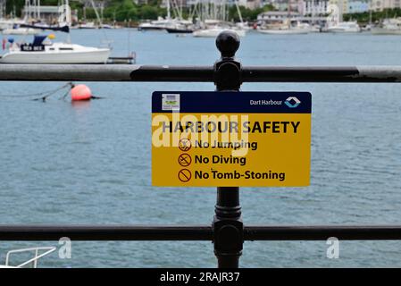Sign - "Unsafe Railings Stock Photo - Alamy