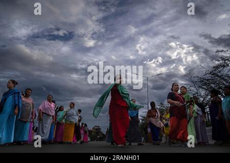 Members of Meira Paibis, powerful vigilante group of Hindu majority ...