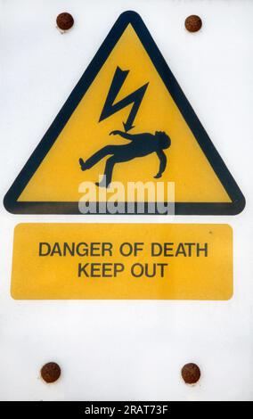 danger of death sign, electricity warning sign, danger of electrocution ...