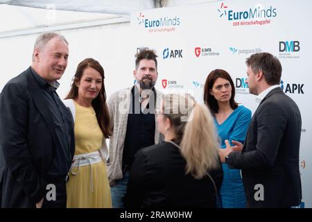 Sabrina Staubitz, Dr. Daniel Schwarzenberger, Ramona H. Rieger,PD Dr ...