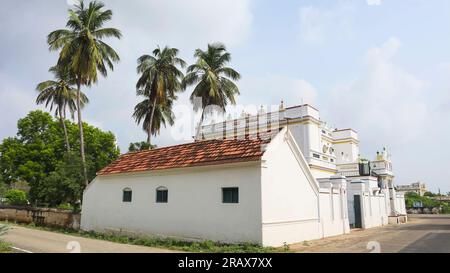 Traditional Chettinad palatial mansions Kanadukathan, Pudukottai ...