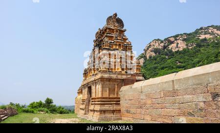 Gopuram of Sri Kottai Mariamman Temple, Sankagiri Fort, Salem ...