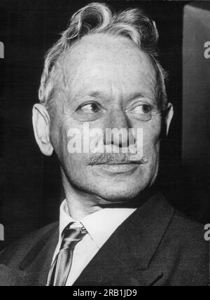 MIKHAIL SHOLOKHOV Russian author 1905 to 1984 here in 1943 Stock Photo ...
