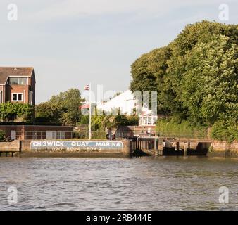 The Quintin Boat Club and Chiswick Quay Marina on the banks of the ...
