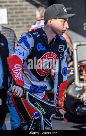 Matt Marson of Belle Vue ‘Cool Running' Colts leads Ben Morley (Guest ...