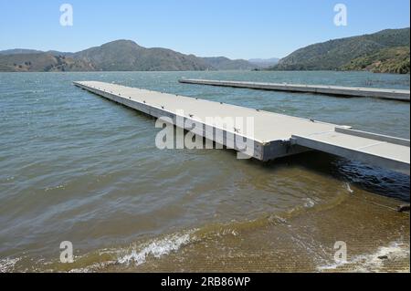 Boating jetty at Lake Piru reservoir located in Los Padres National ...