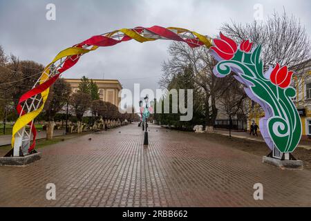 Pedestrian zone in Uralsk, Kazakhstan Stock Photo - Alamy