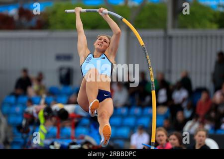 Molly Caudery on her way to winning the women’s pole vault during the ...