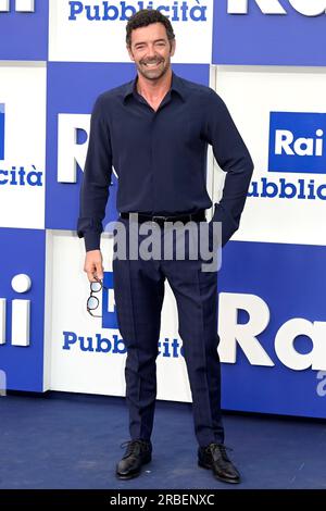 Alberto Matano beim Photocall 'Palinsesti Rai 2023-2024' im Centro di ...