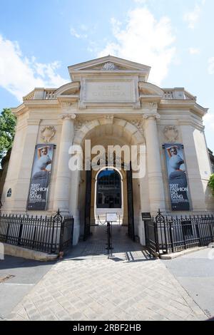 France. Paris 16th district. The Galliera palace, the Museum of Fashion ...