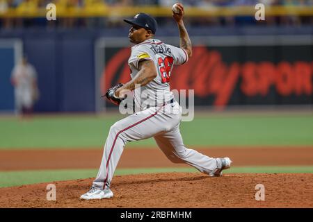 Atlanta Braves relief pitcher Raisel Iglesias in action during a ...