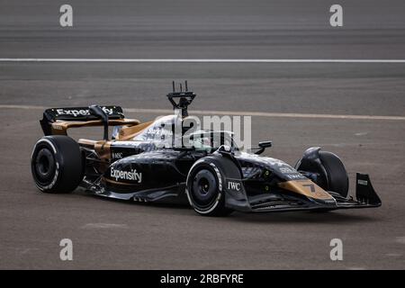 The modified F2 car of the fictional driver Joshua Pearce of the Apex ...