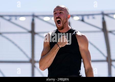 Zach Ziemek reacts during the decathlon discus at the U.S. Olympic ...