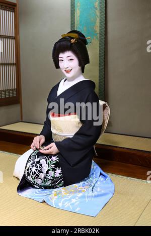 Maiko, an apprentice of Geiko, becomes Geiko, professional female ...