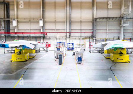 New A320/A321 Family final assembly line (FAL) presented to ministers ...