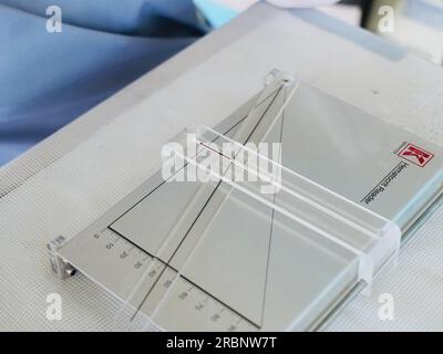 HCT , Hematocrit centrifuge plate with capillary tube , Hematocrit ...