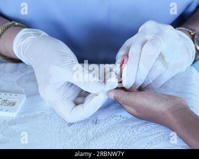 HCT , Hematocrit centrifuge plate with capillary tube , Hematocrit ...