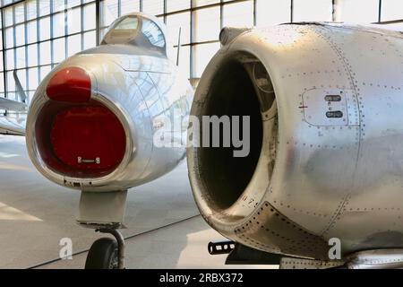 Jet engine nose intake Mikoyan-Gurevich MiG-15bis Chinese Modified jet ...
