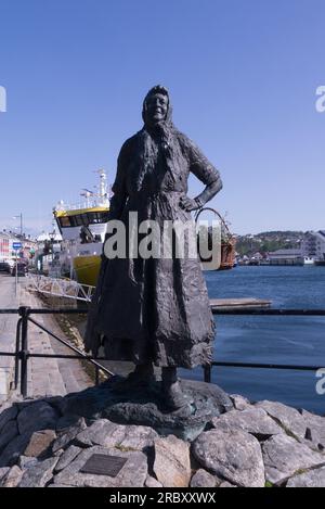Bronze Statue Of Klippfiskkjerringa, (Klippfisk Fisherwoman) Or ...