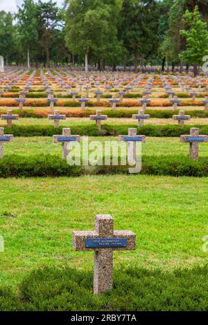 German War Cemetery at Kattenbos Lommel in Belgium with 542 dead from ...