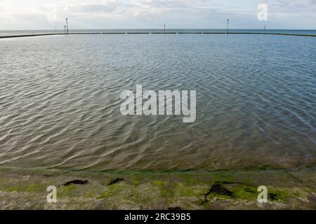 Walpole Bay Tidal Pool, Margat, Kent Stock Photo - Alamy