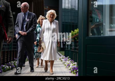 Queen Camilla and AELTC chairman Ian Hewitt (left) in the royal box on ...