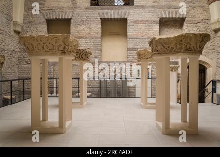 Medieval capitels, Cluny Museum - National Museum of the Middle Ages ...