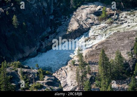 Donnell Vista is a beautiful vista point below Sonora Pass in the ...