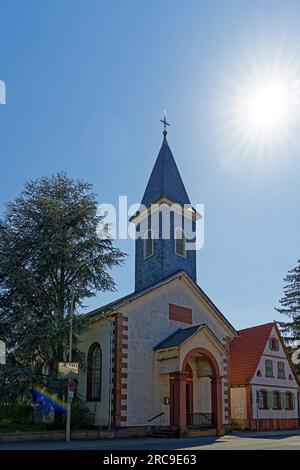 Kirche, protestantisch, Straßenansicht Stock Photo - Alamy
