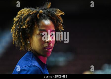 UNCASVILLE, CT - JULY 09: Washington Mystics assistant coach Ashlee ...