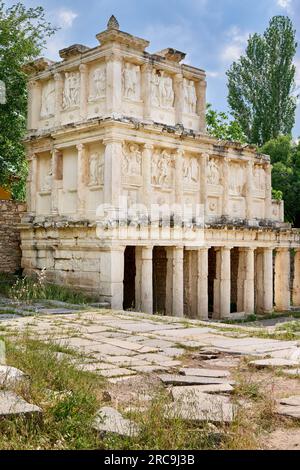 Reliefs des Sebasteion im Museum von Aphrodisias Ancient City, Denizli ...