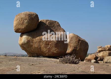 Big granite boulder, Hampi Stock Photo - Alamy
