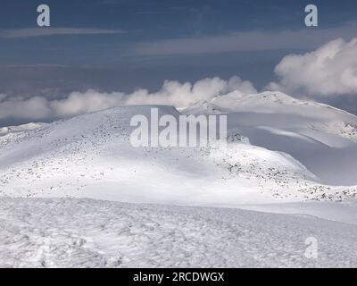 Winter hiking on Krvavac peak, Bjelašnica mountain Stock Photo - Alamy