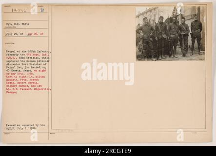 (from left to right) 4th Infantry Division G-3 operations Sergeant ...