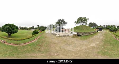 360° view of Eternal Golden Castle - Alamy