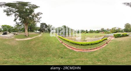 360° view of Eternal Golden Castle - Alamy