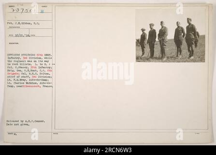 Soldiers from the 50th Expeditionary Signal Battalion-Enhanced (ESB-E ...