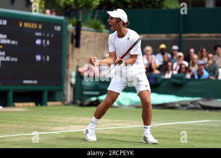 Mark Ceban celebrates victory over Svit Suljic following the Boys 14 ...