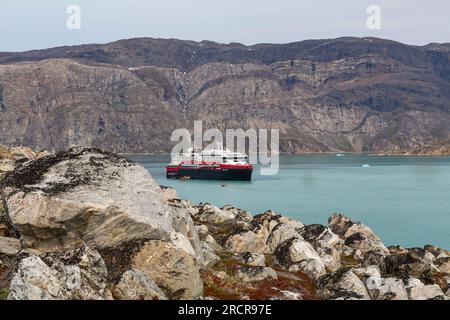 Hybrid powered Hurtigruten MS Fridtjof Nansen expedition cruiseship ...