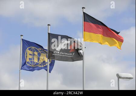 Deutschlandfahne und FIA Fahne Formula One World Championship German ...